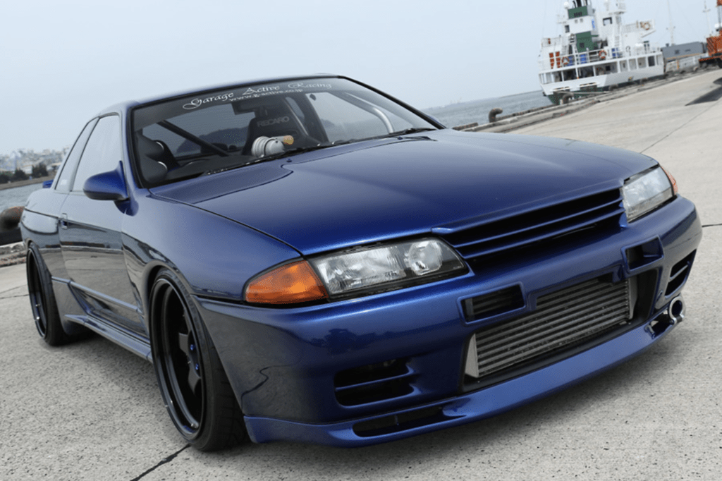 Garage Active - Dry Carbon Sunshade - Nengun Performance