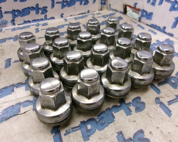 Lexus - Set of 20 Lexus Genuine Nuts (M14 P1.5) - Nengun Performance