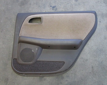 Toyota - Bad condition! 90 marks? Genuine rear door inner lining right ...