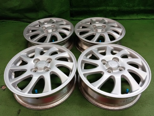 Daihatsu - Daihatsu Move genuine 15-inch wheels (set of 4) - Nengun ...