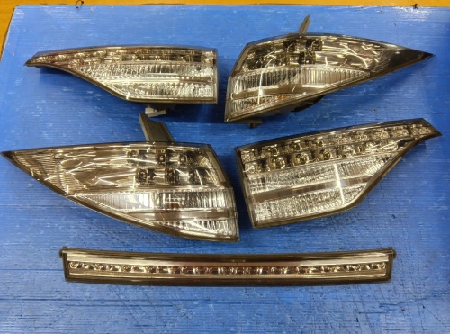 Toyota - Estima (50 series) genuine tail lamp set (1 unit) - Nengun ...