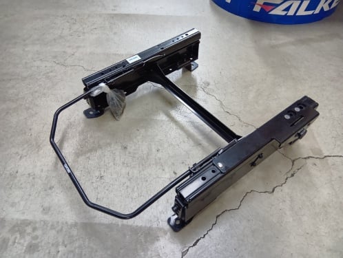 Recaro - Seat rail for Hustler and other models (driver's seat ...